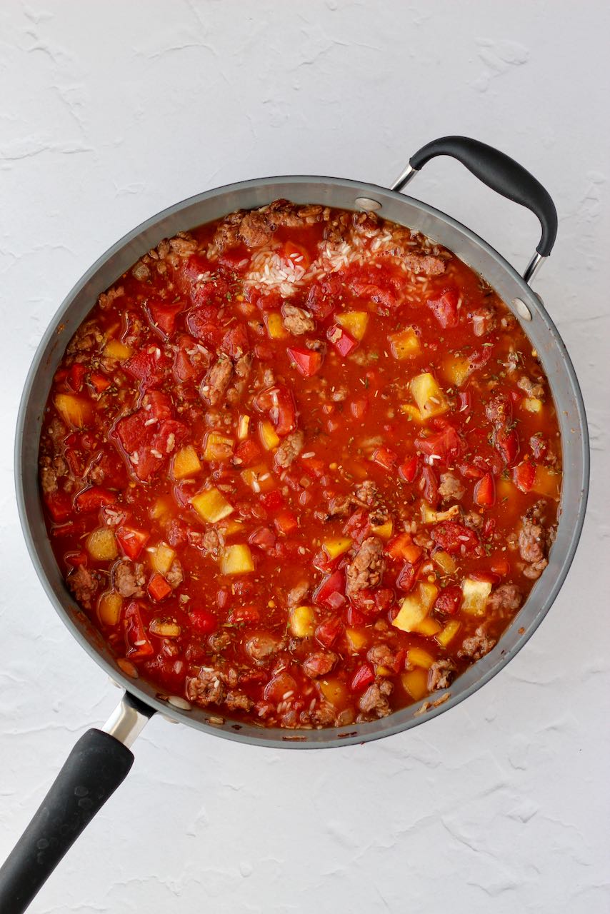 One Pan Stuffed Pepper Skillet - Cheerful Choices